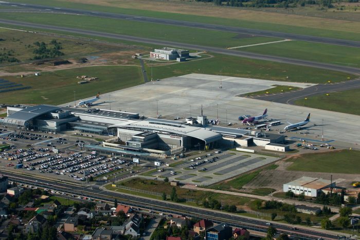 lotnisko lawica poznan | Hotel Poznań Włoski